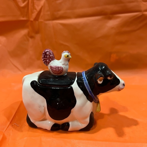 Accents | Hen On Top Of Black And White Cow Trinket Box | Poshmark